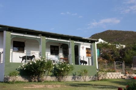 Bo Kouga Mountain Retreat, Uniondale, Western Cape | Weekend Getaway ...